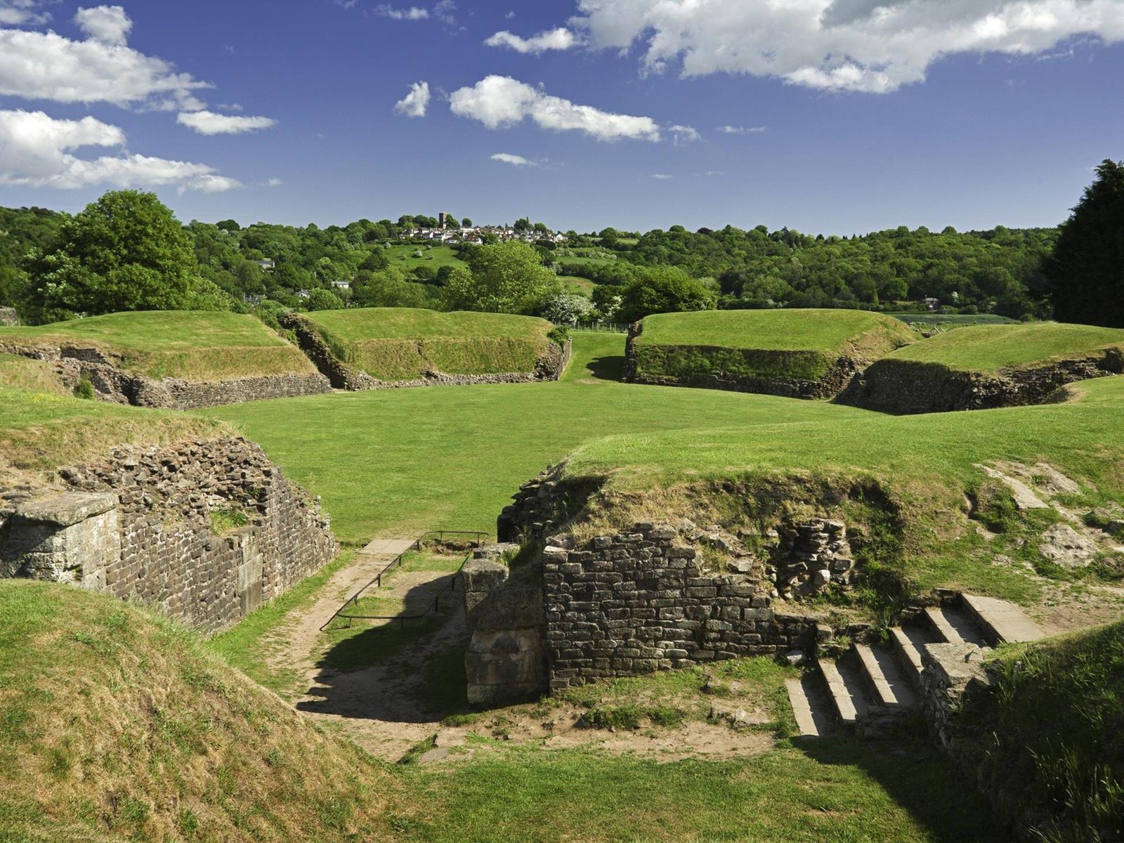 “Roman Influence on Wales: The Lasting Legacy of Empire”